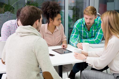 Hire a Dedicated Virtual Employee | Knovatek Inc.